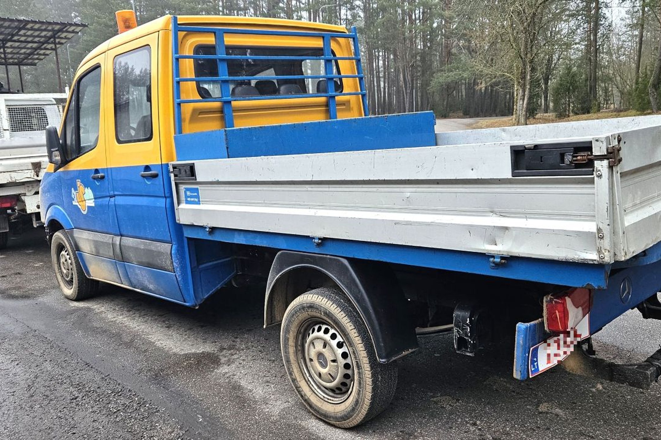 Įtartino automobilio savininkas dėl atsargumo važiavo maršrutiniu ...